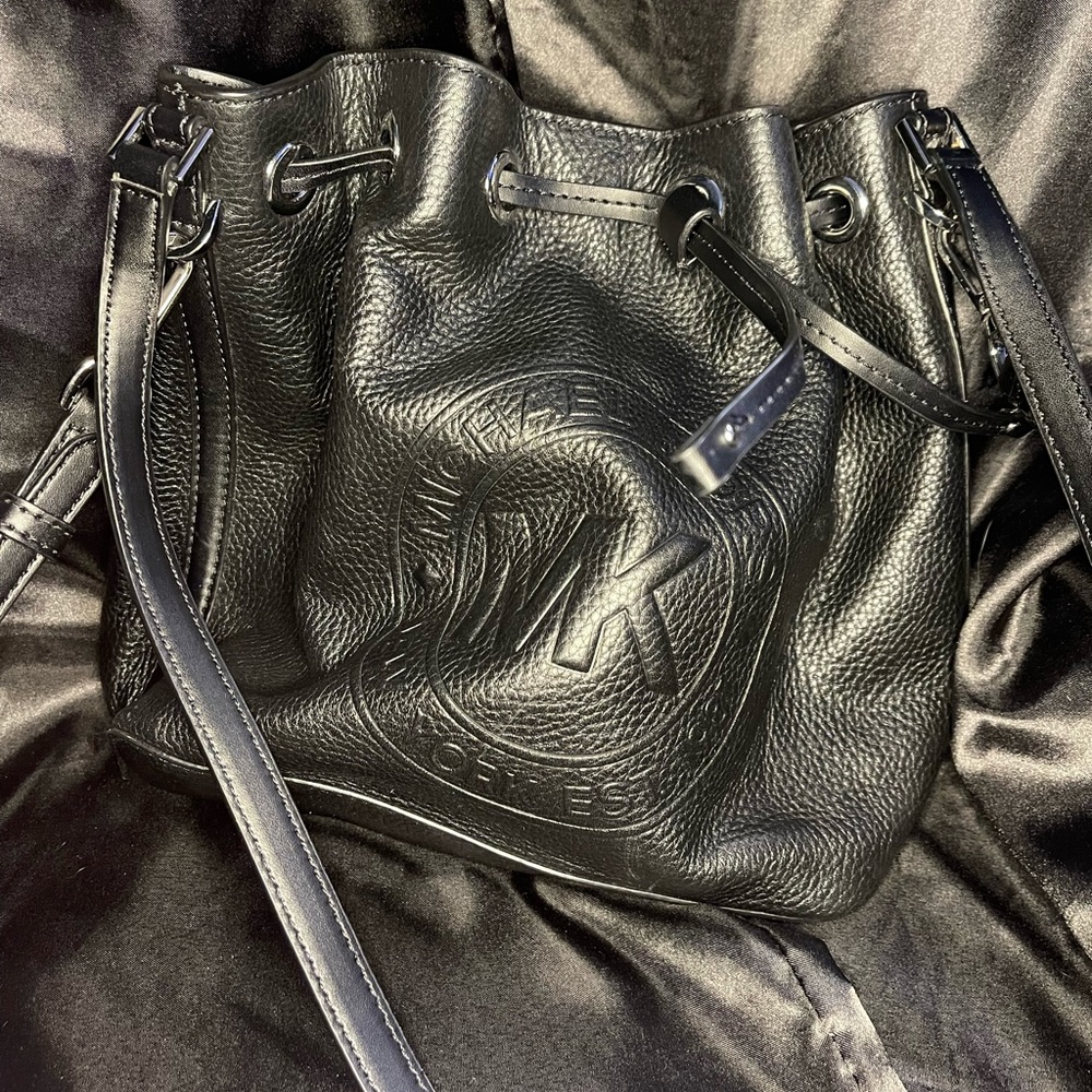 Michael Kors Mk Black Leather Draw String Purse. Used. - Gem
